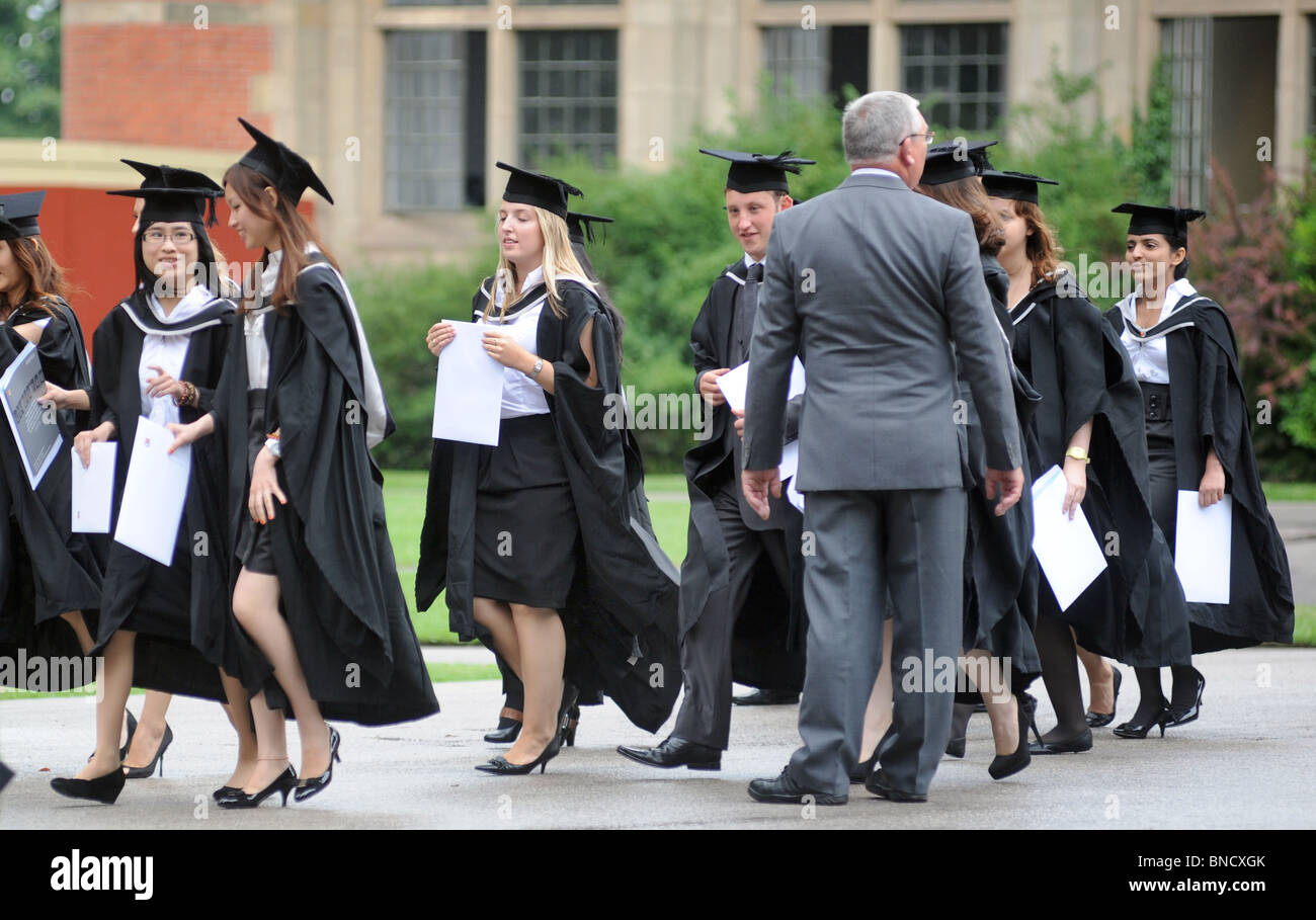 Celebrating university graduate High Resolution Stock Photography and ...