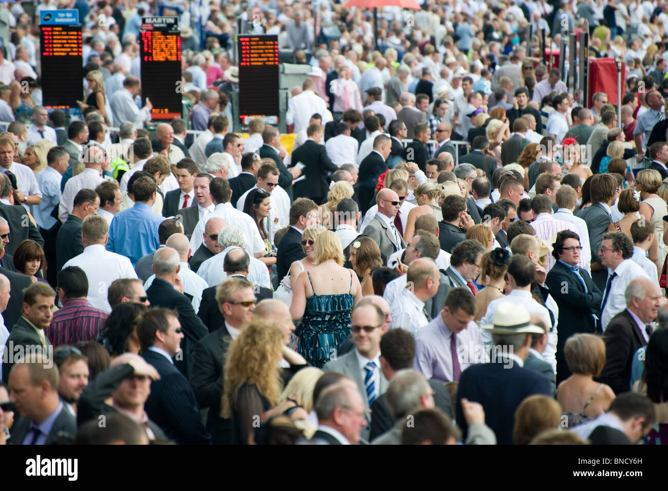 Races jockey hi-res stock photography and images - Alamy