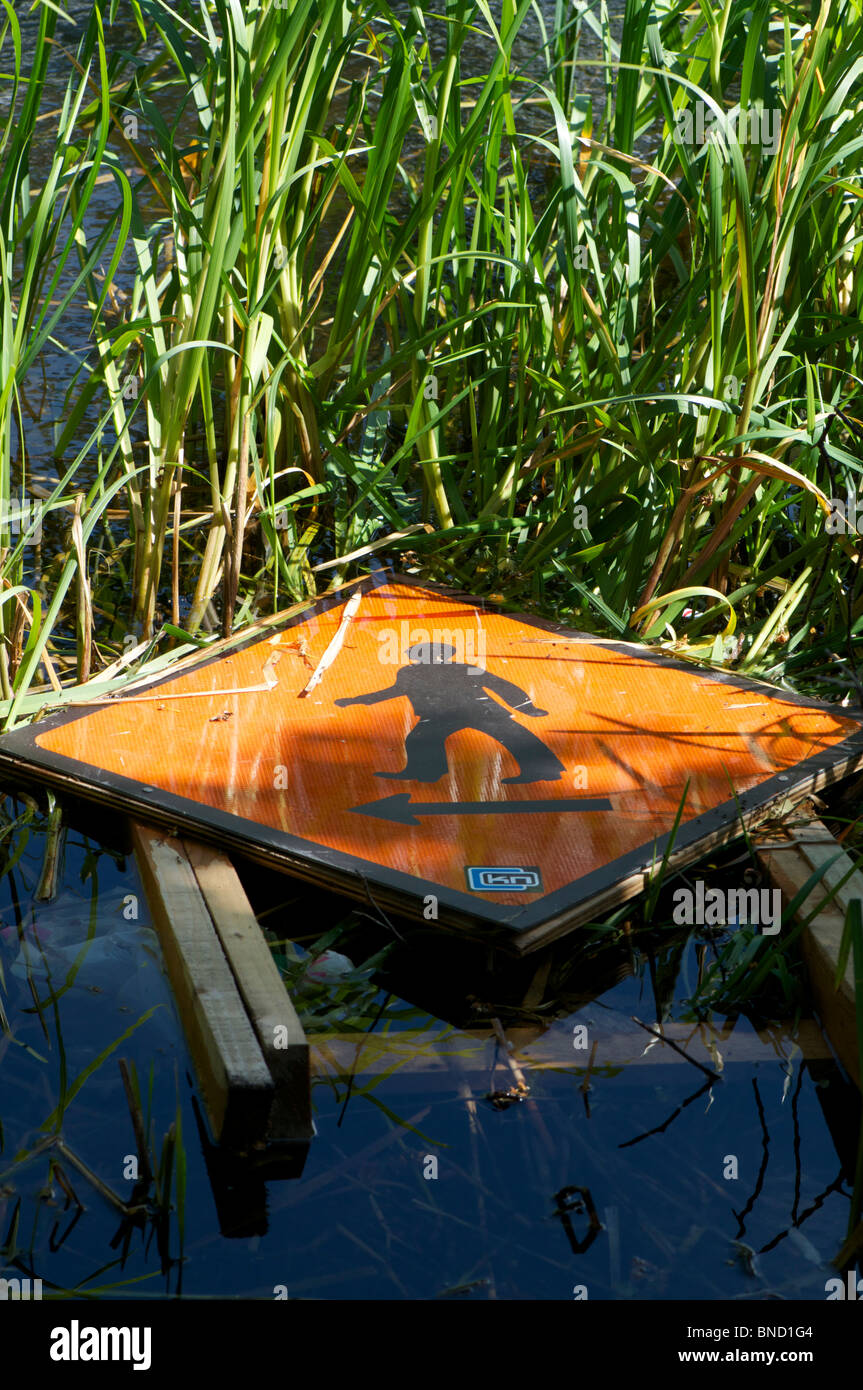 Pedestrian walk way hi-res stock photography and images - Alamy