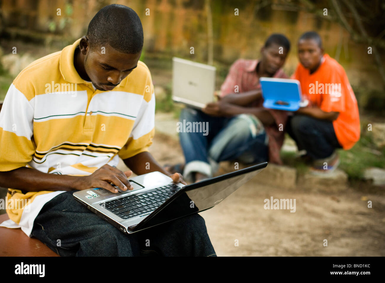 Ghana school computers hi-res stock photography and images - Alamy