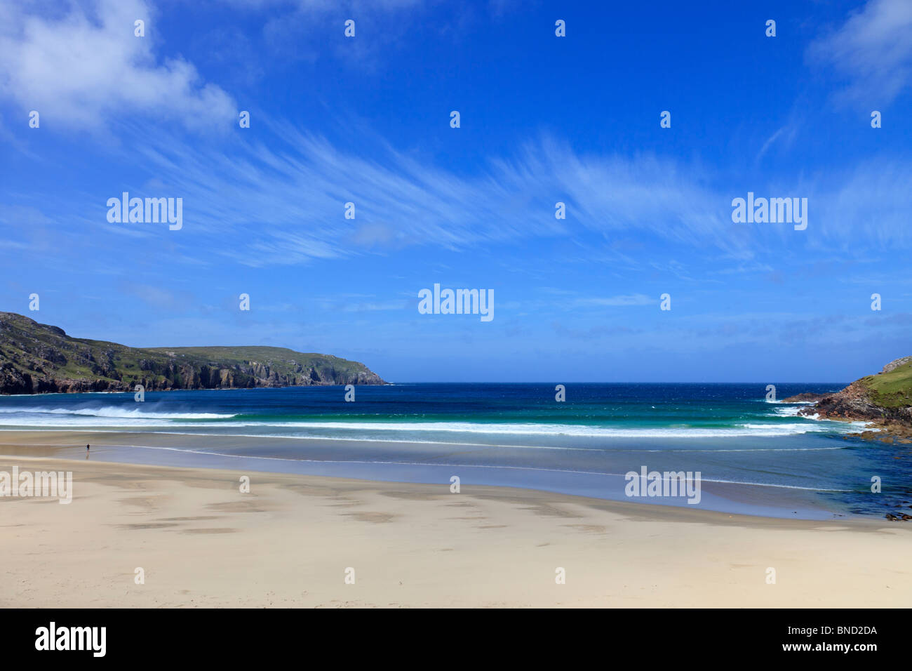 Windy day in summer at Cliff Beach, Isle of Lewis, Outer Hebrides ...