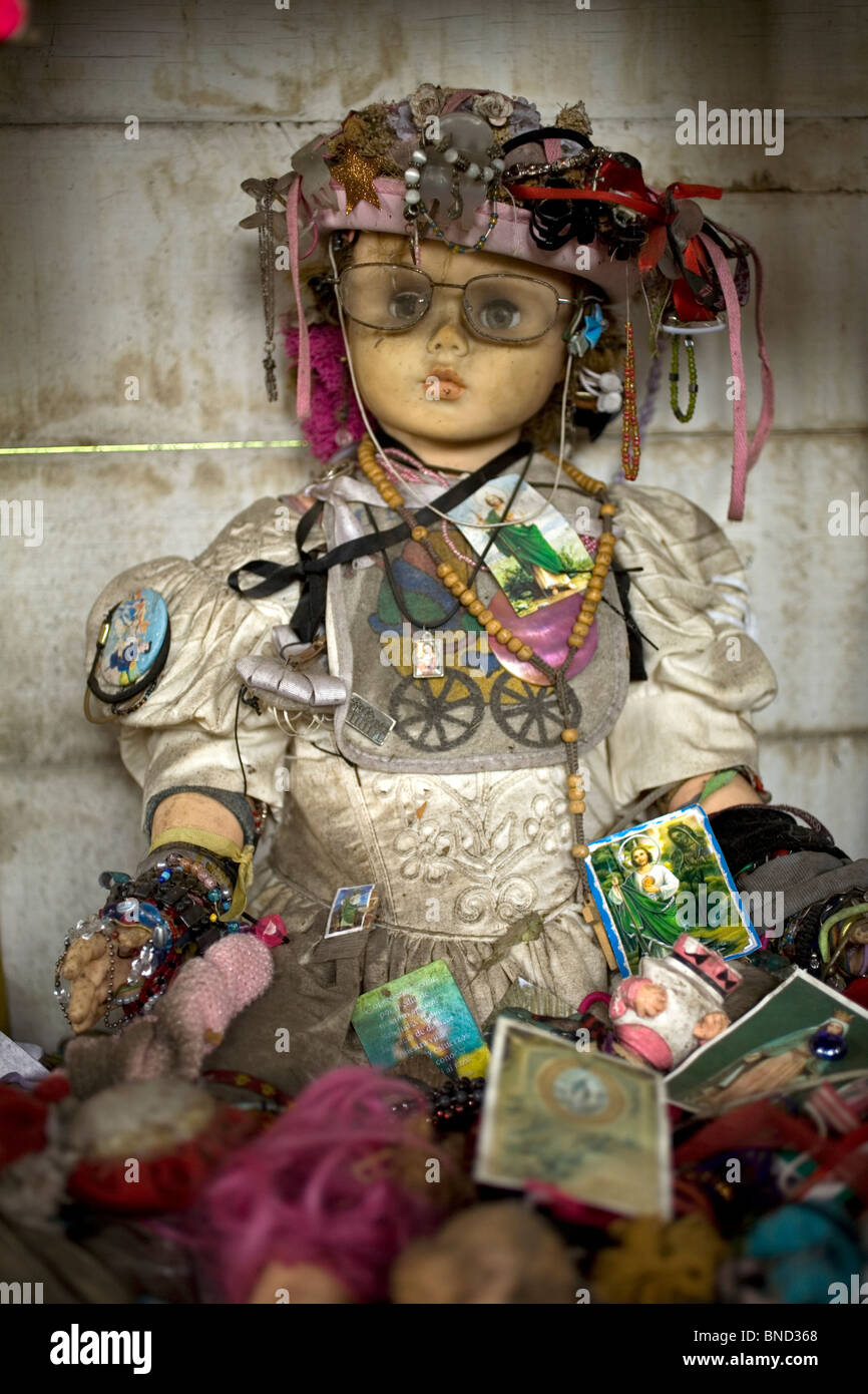 Doll Island in Xochimilco Lake in Mexico City, Sunday, Oct. 19, 2008 ...