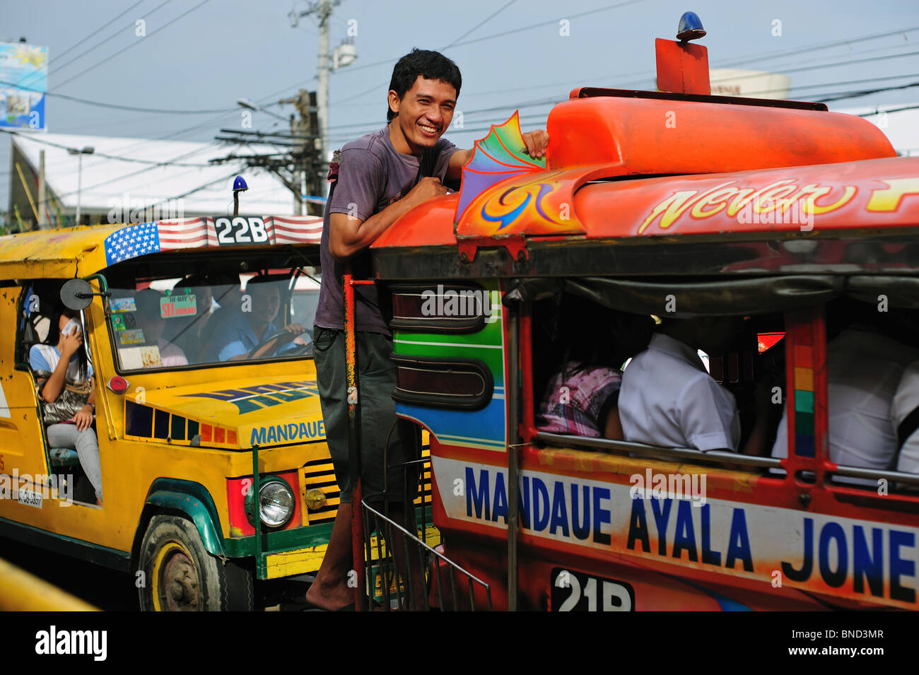 Cebu city jeepneys philippines hi-res stock photography and images - Alamy