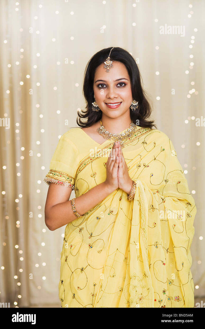 Indian namaskar prayer hands hi-res stock photography and images - Alamy