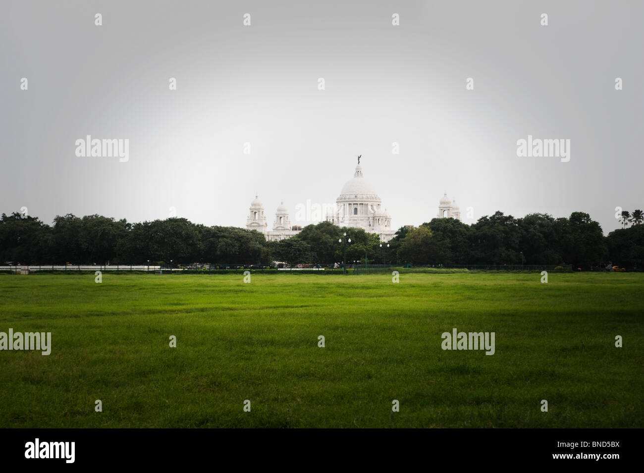 Victoria memorial park kolkata hi-res stock photography and images - Alamy