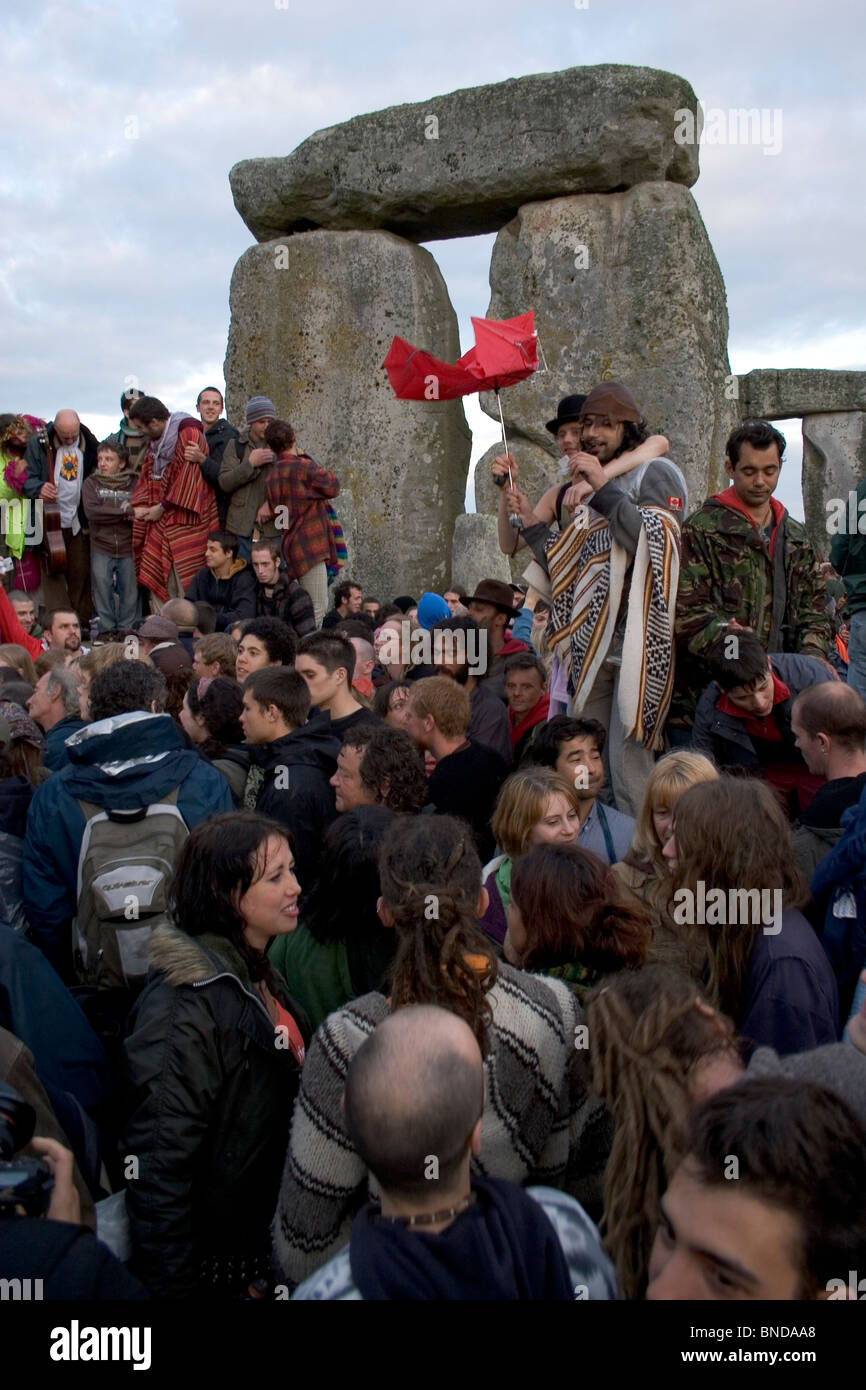 People celebrating summer solstice at Stonehenge, Wiltshire, UK Stock ...