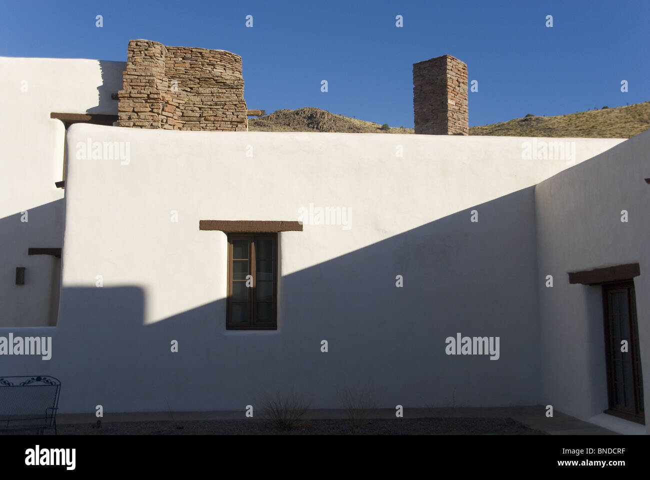 White Adobe Building Stock Photo - Alamy