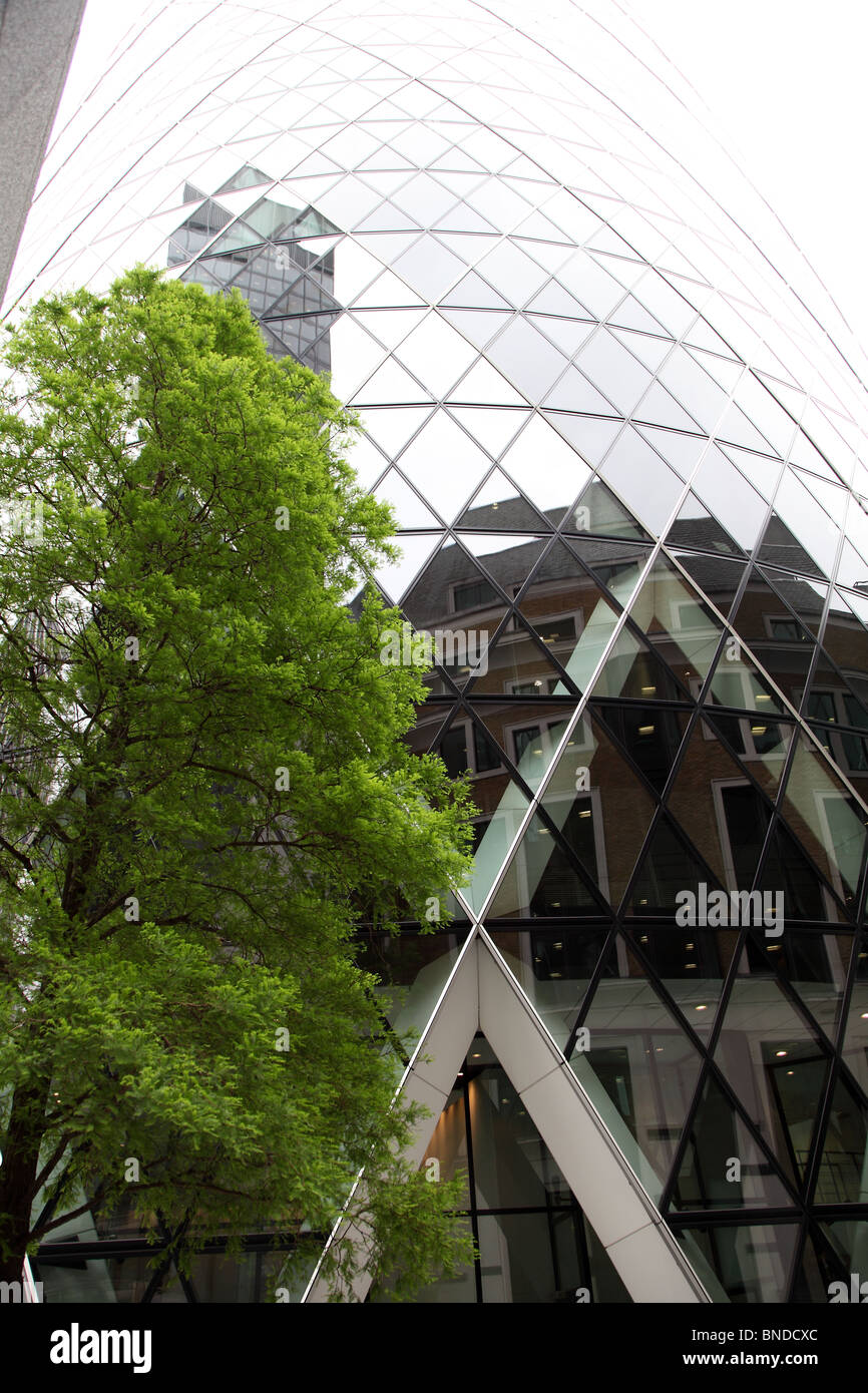 The gherkin swiss re building hi-res stock photography and images - Alamy