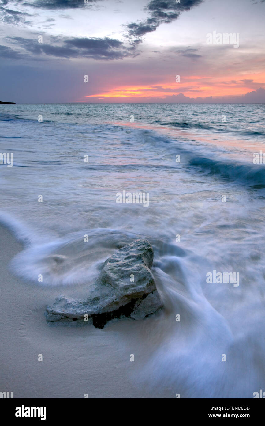 Cuba sun set hi-res stock photography and images - Alamy