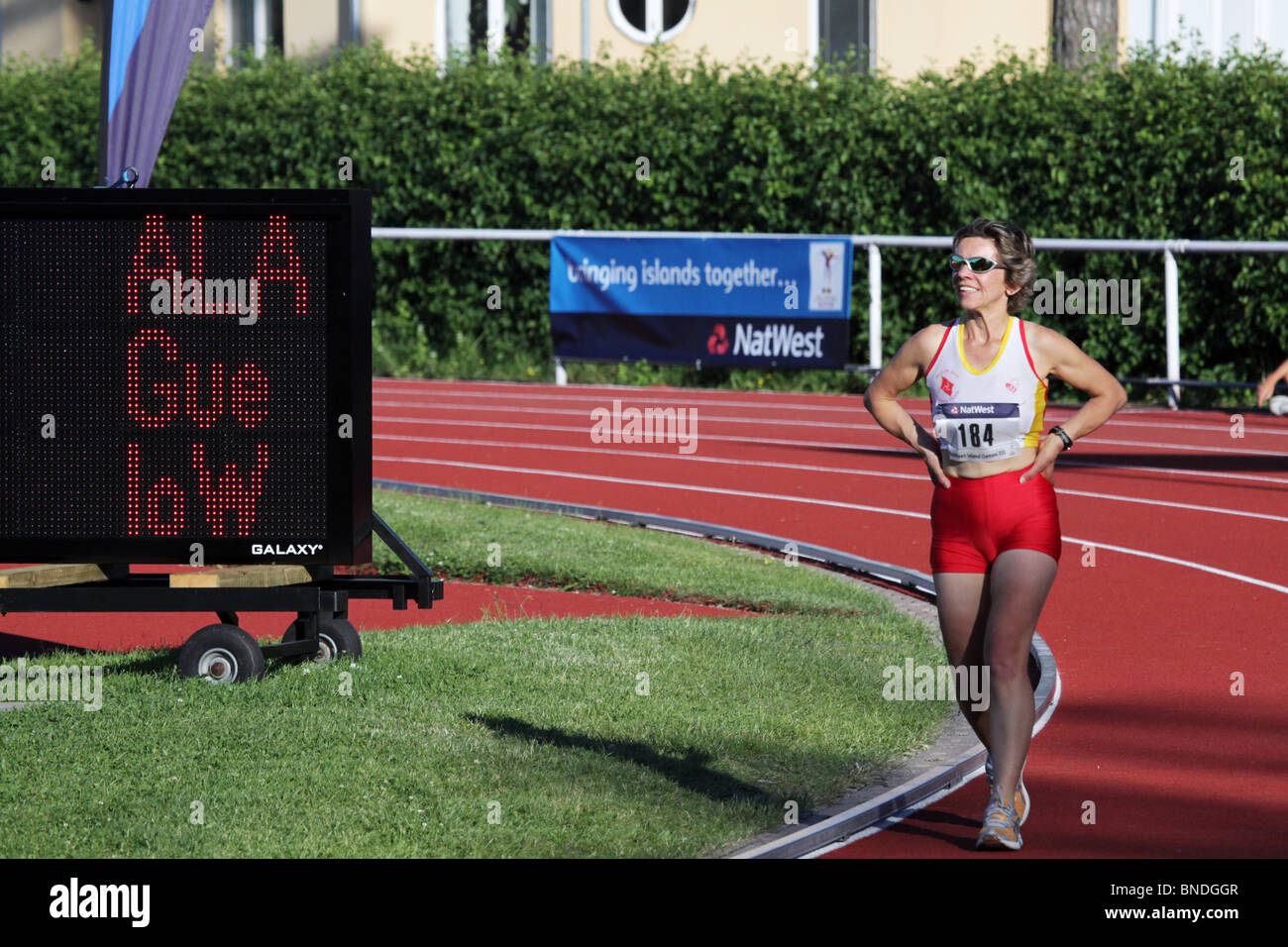 Long distance track athlete hi-res stock photography and images - Alamy