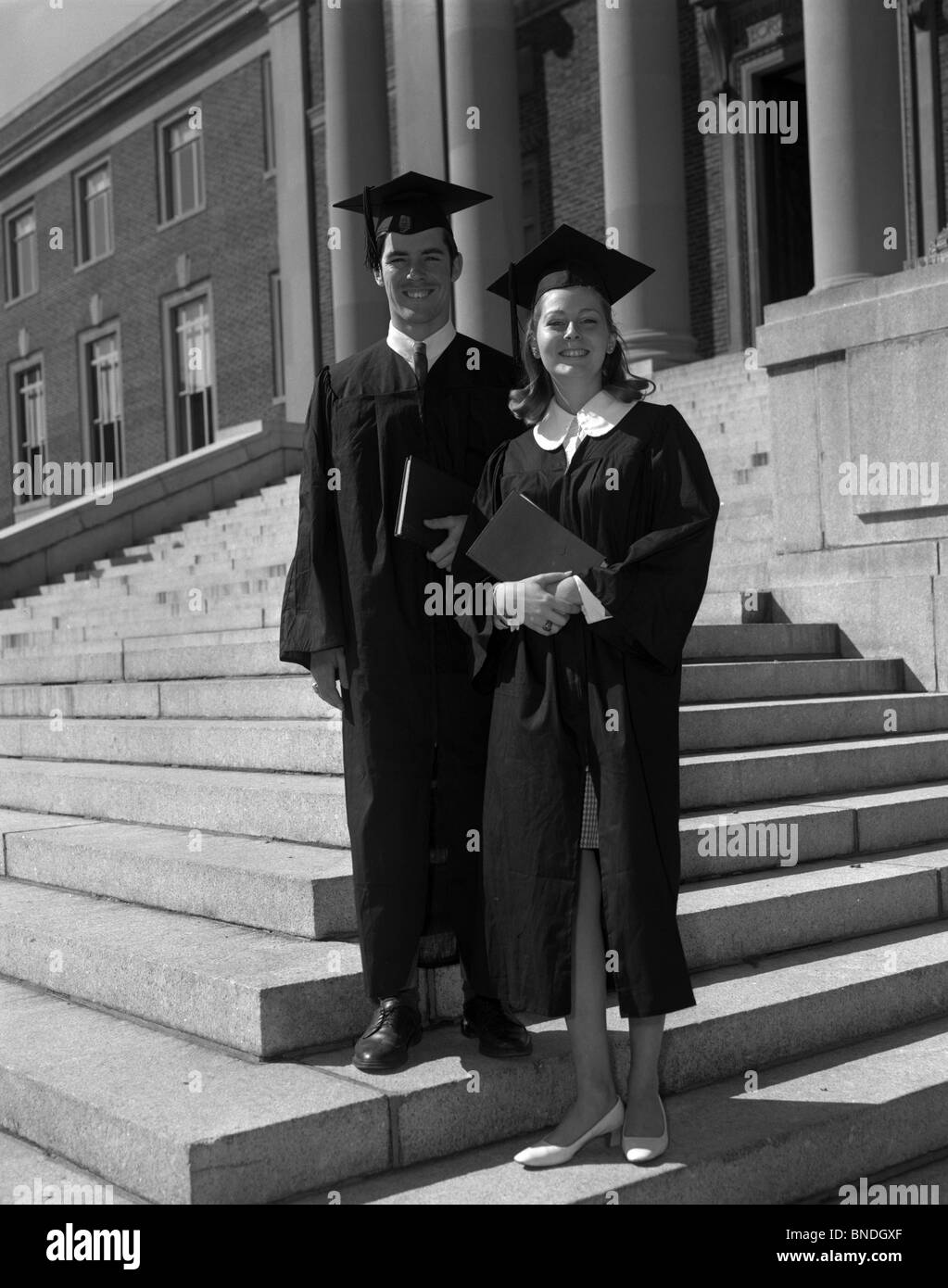 Young women dressed Black and White Stock Photos & Images - Alamy