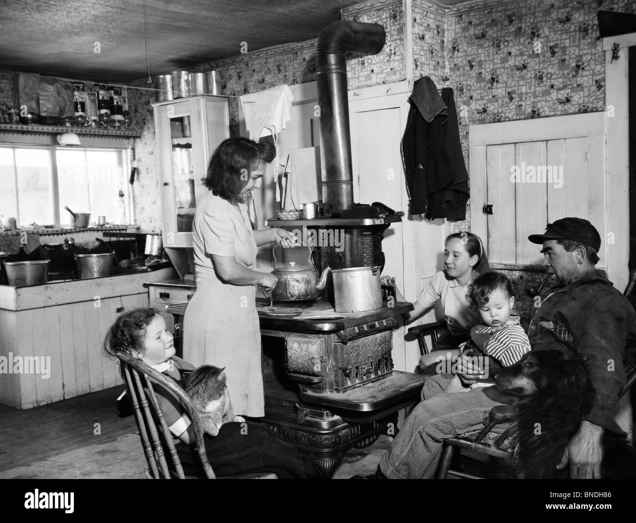 Kitchen boys Black and White Stock Photos & Images - Alamy