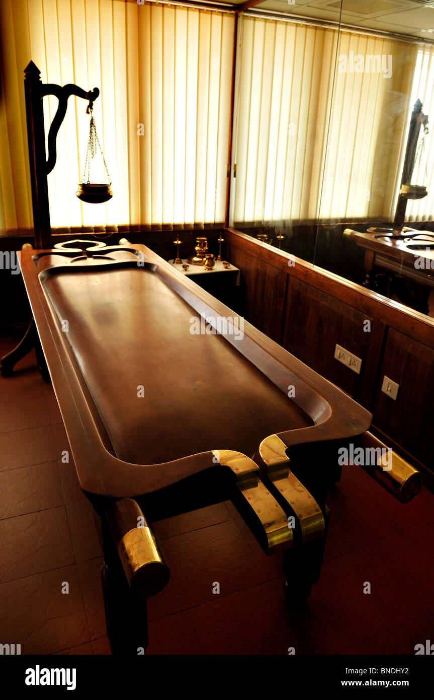 Enna Thoni, Uses For Panchakarma Treatments Yoga Stock Photo - Alamy