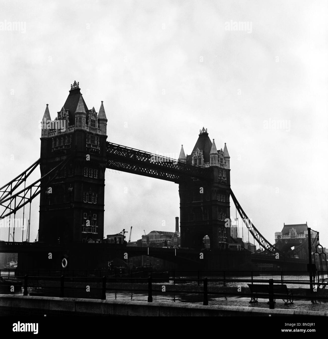 Vintage tower bridge Black and White Stock Photos & Images - Alamy