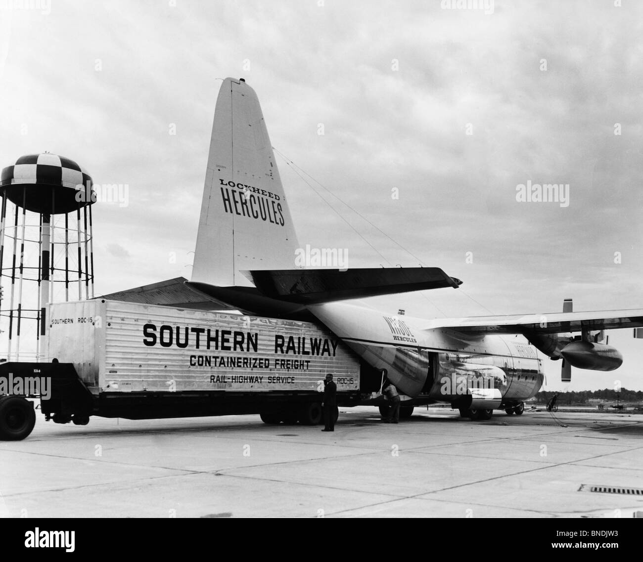 Air force aircraft 130 Black and White Stock Photos & Images - Alamy