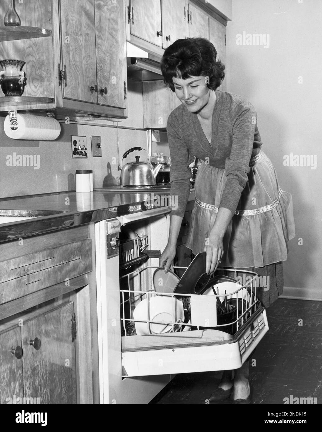 Full kitchen Black and White Stock Photos & Images - Alamy