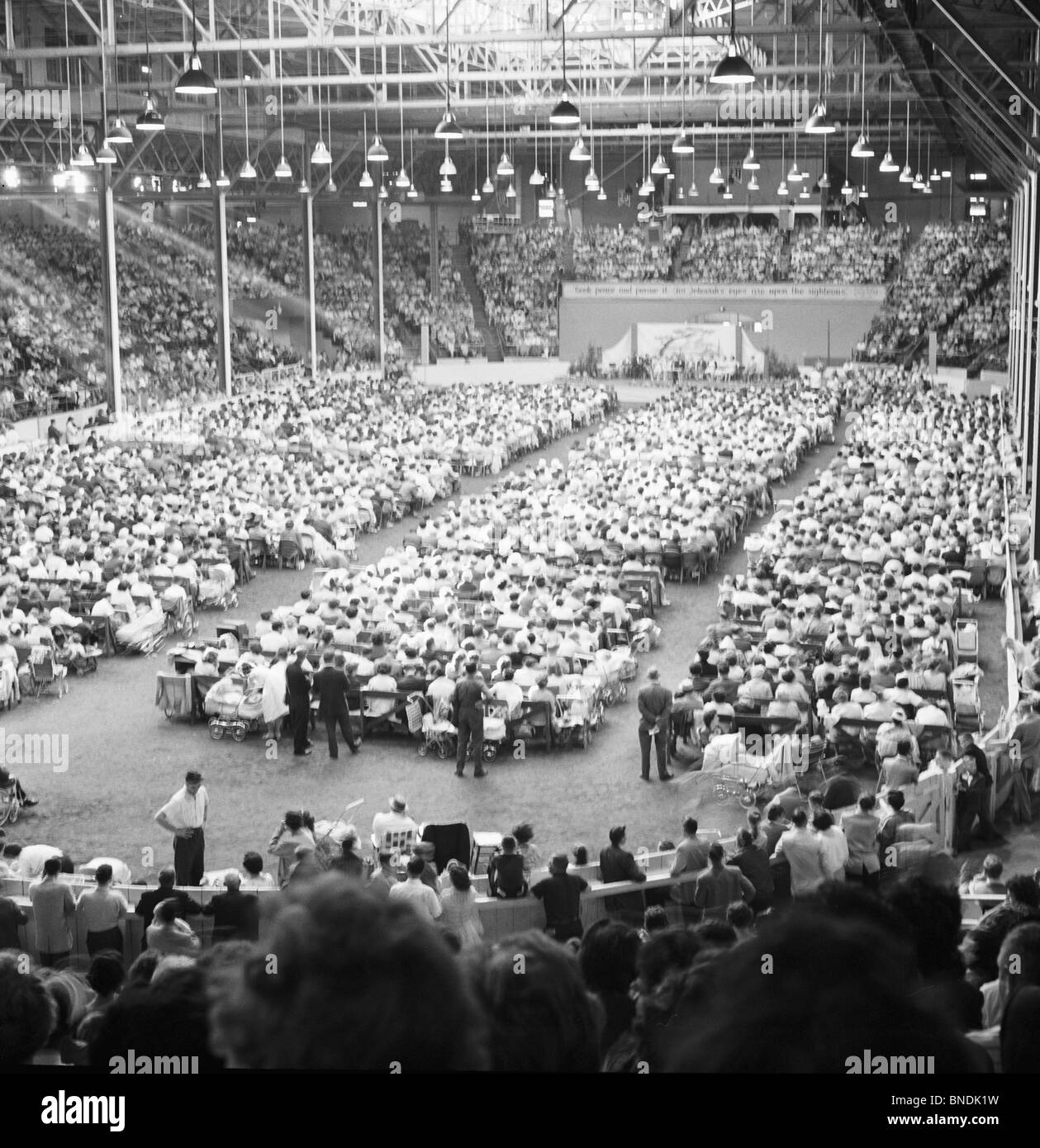 Man group people standing Black and White Stock Photos & Images - Alamy