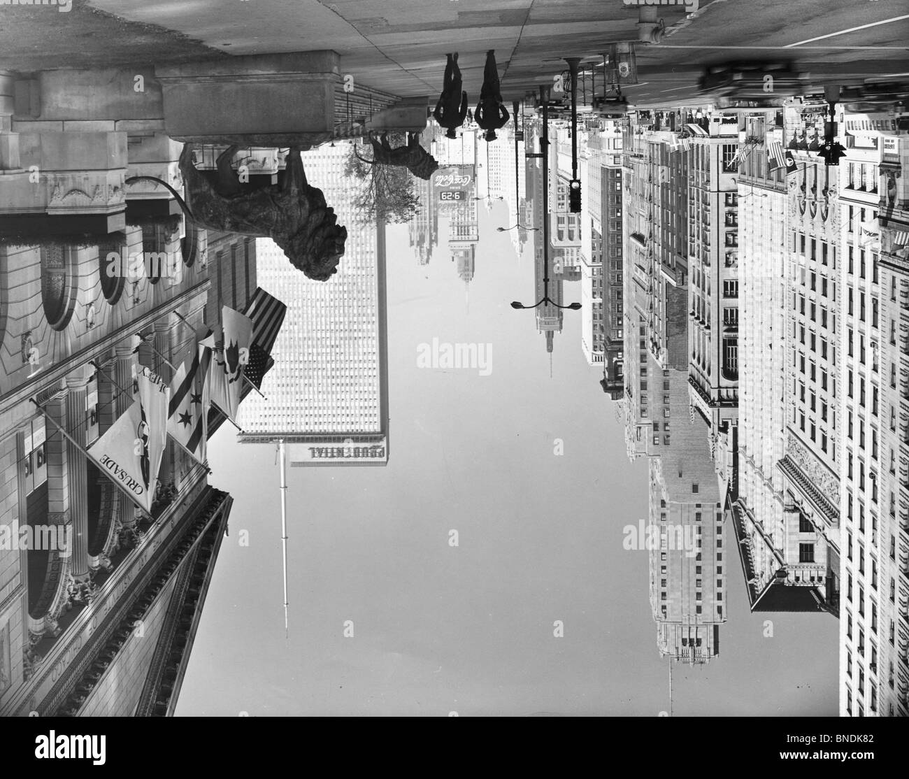 Exterior art museum in Black and White Stock Photos & Images - Alamy