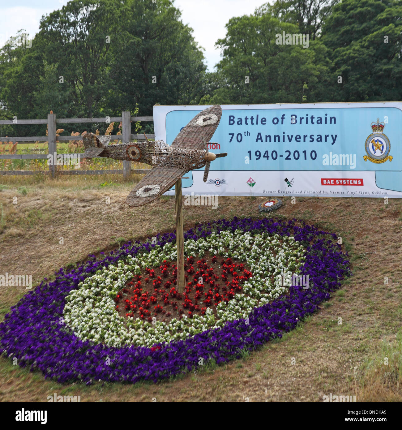 Spitfire sculpture hi-res stock photography and images - Alamy