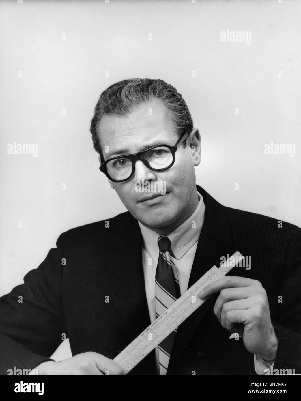 Slide ruler hi-res stock photography and images - Alamy