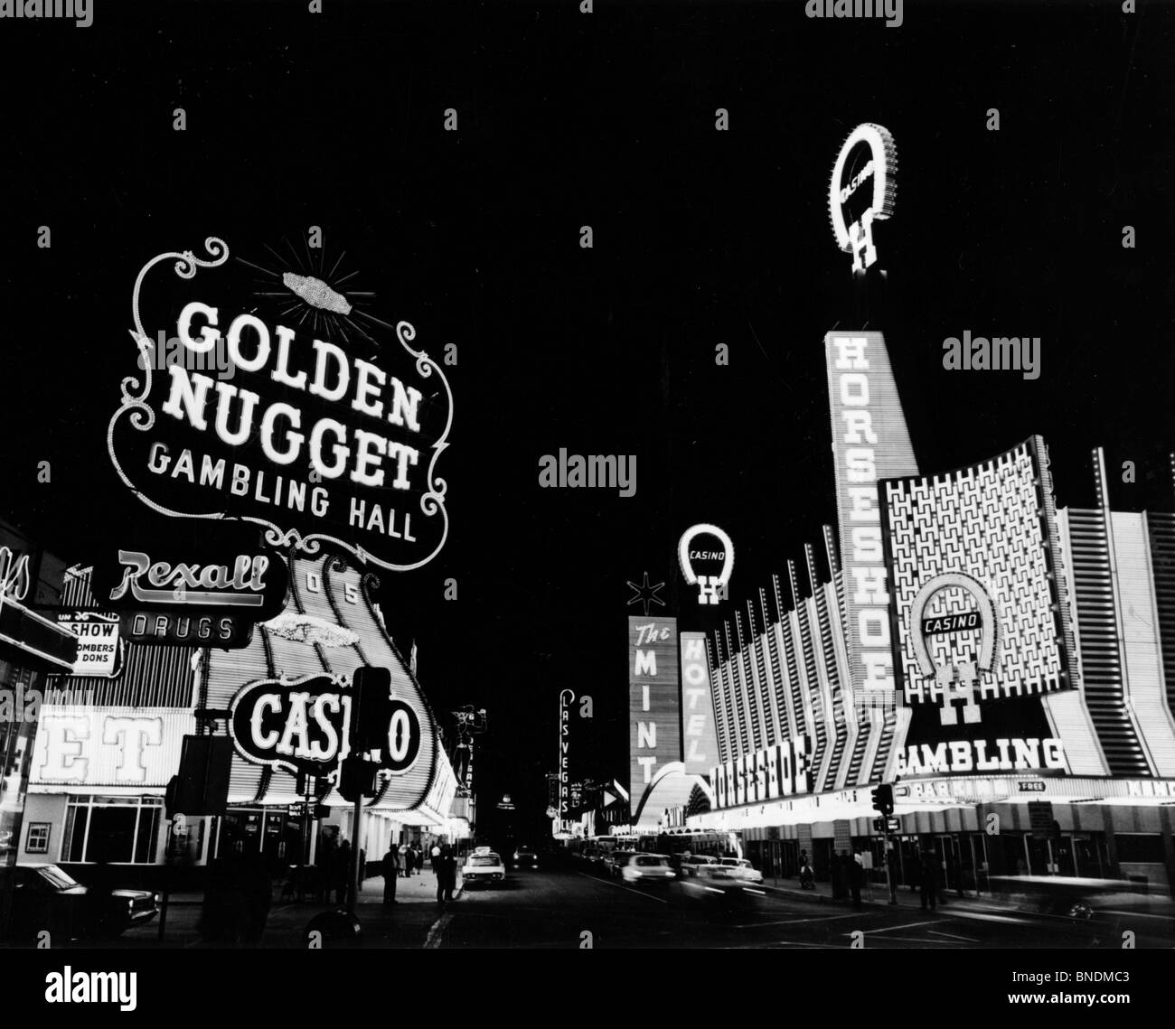Vegas neon Black and White Stock Photos & Images - Alamy