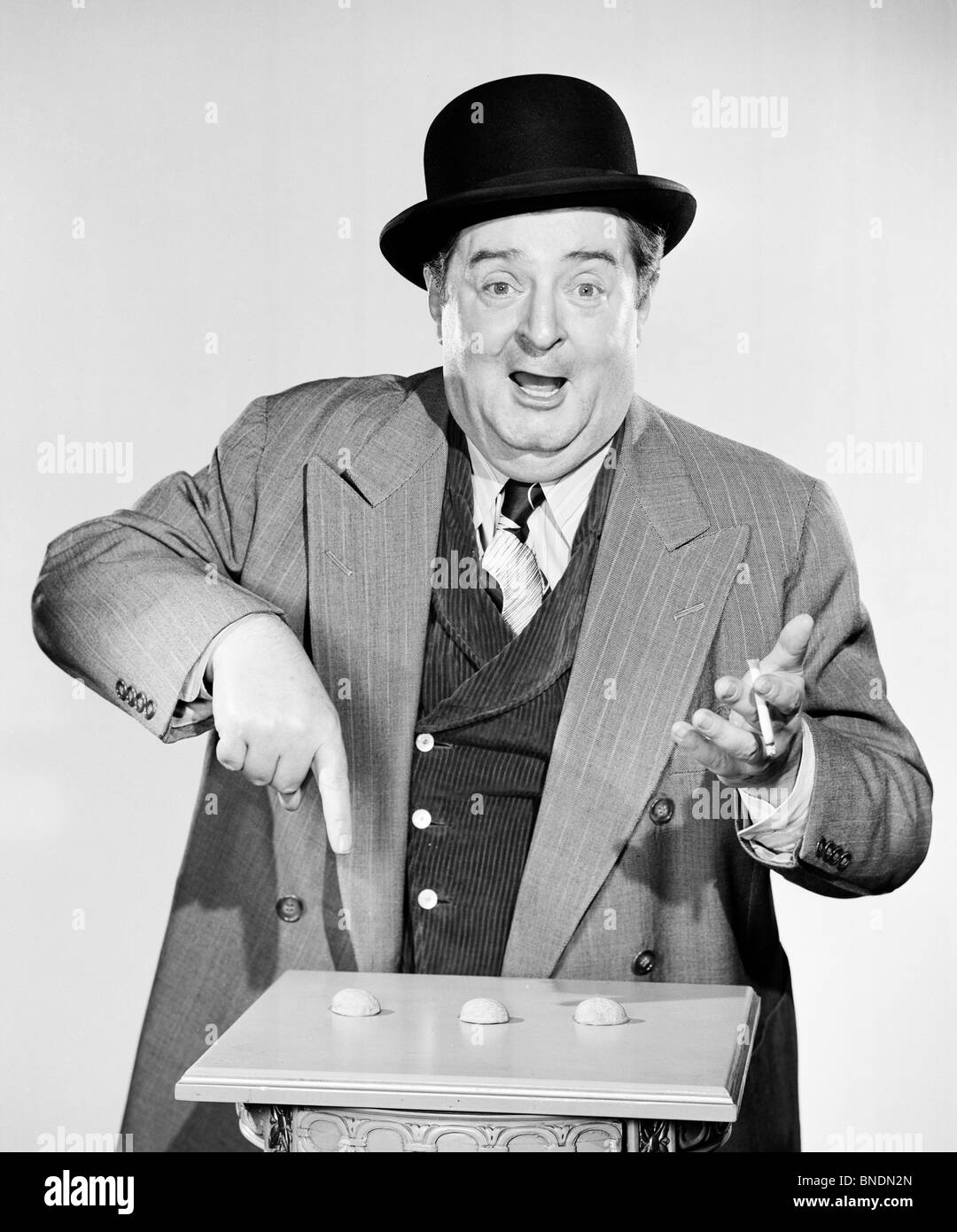 Portrait smoke Black and White Stock Photos & Images - Alamy