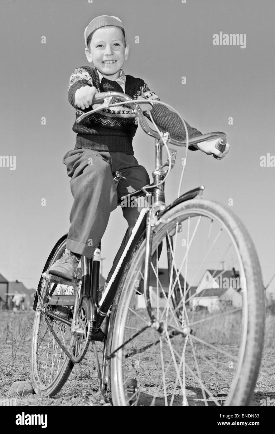 Vintage boy bicycle Black and White Stock Photos & Images - Alamy