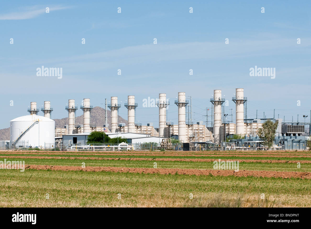 A quick-start natural gas fueled power plant in Arizona Stock Photo - Alamy