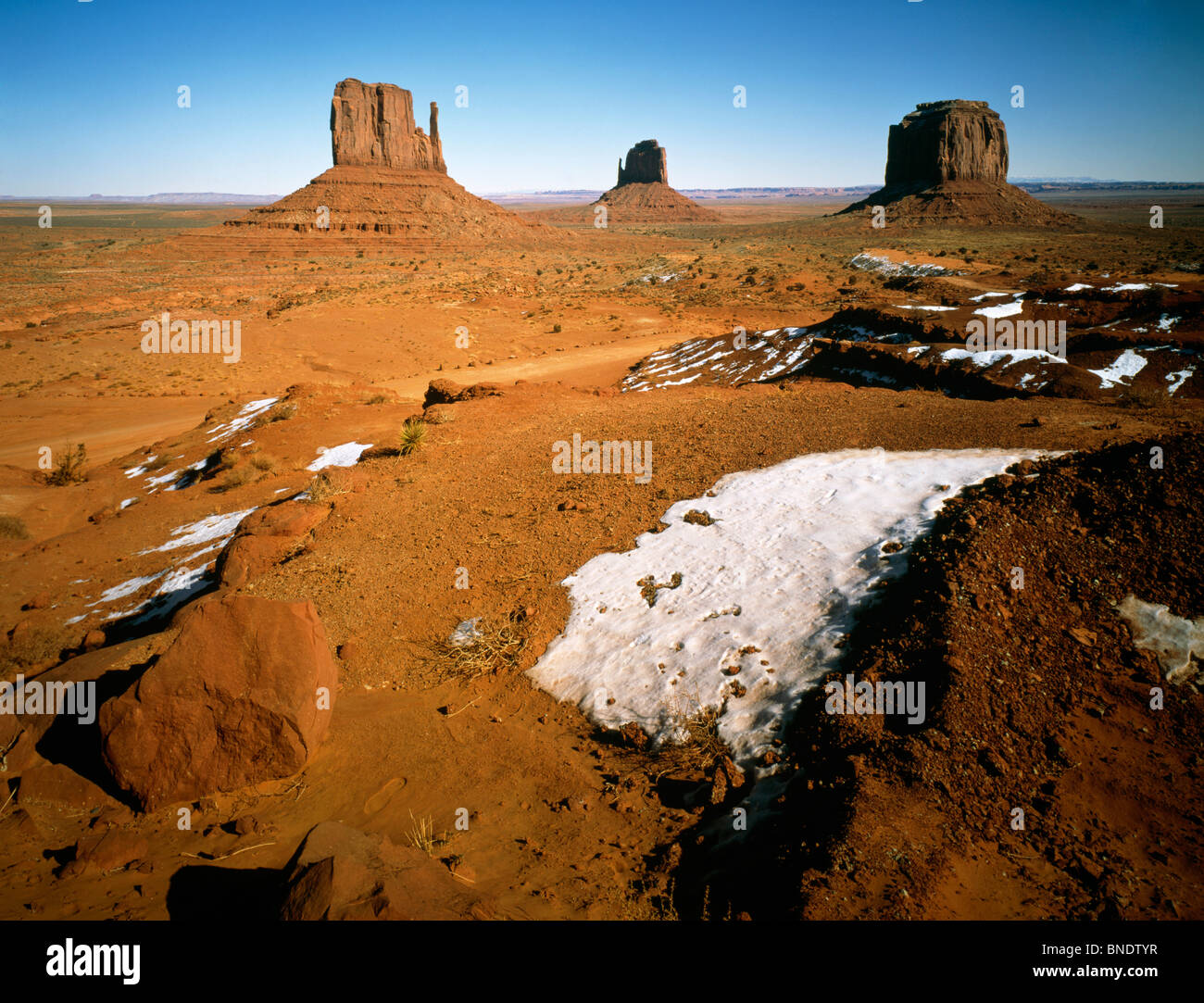 Merrick and Mitten Buttes, Monument Valley, Navajo Tribal Park, Arizona ...