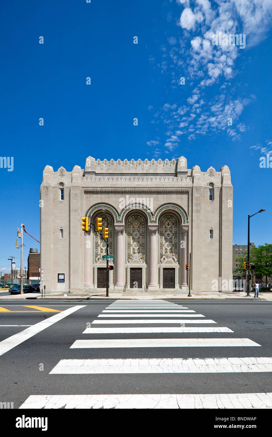 facade of Rodeph Shalom Synagogue, 607-615 N. Broad St., Philadelphia ...