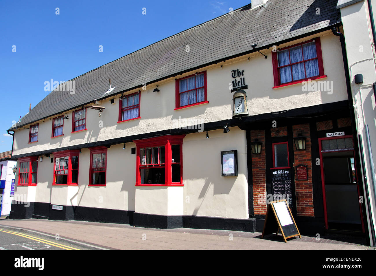 Hoddesdon hertfordshire hi-res stock photography and images - Alamy