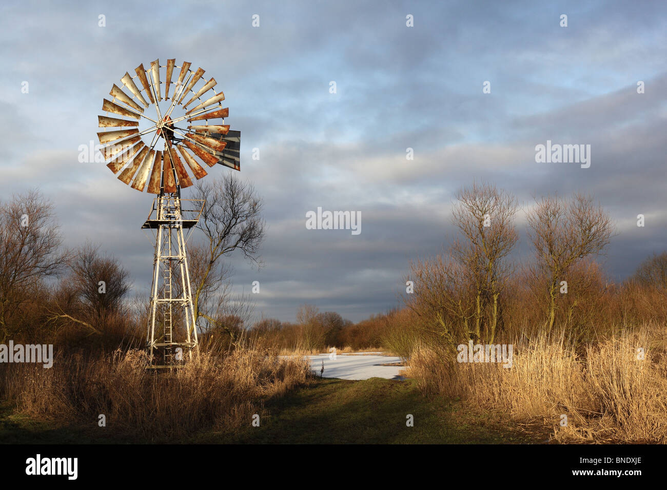 Rusty old windmill, Jan 2010 Stock Photo - Alamy