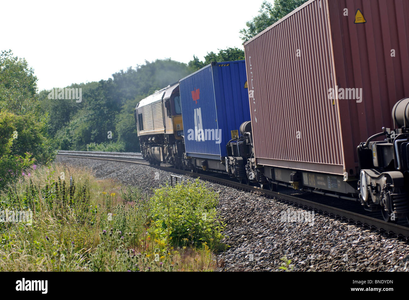 Train pulling containers hi-res stock photography and images - Alamy