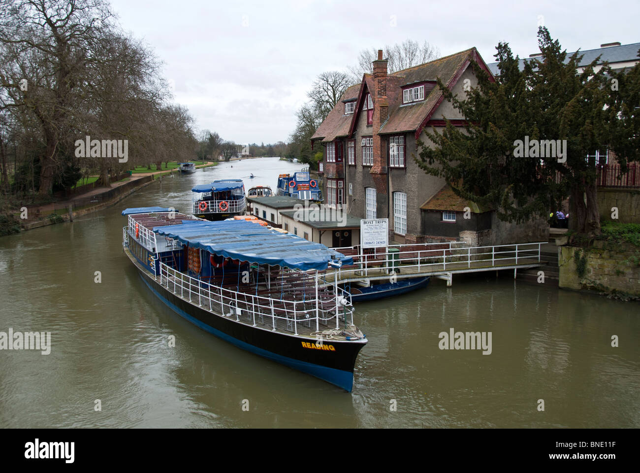 Oxford canal hi-res stock photography and images - Alamy