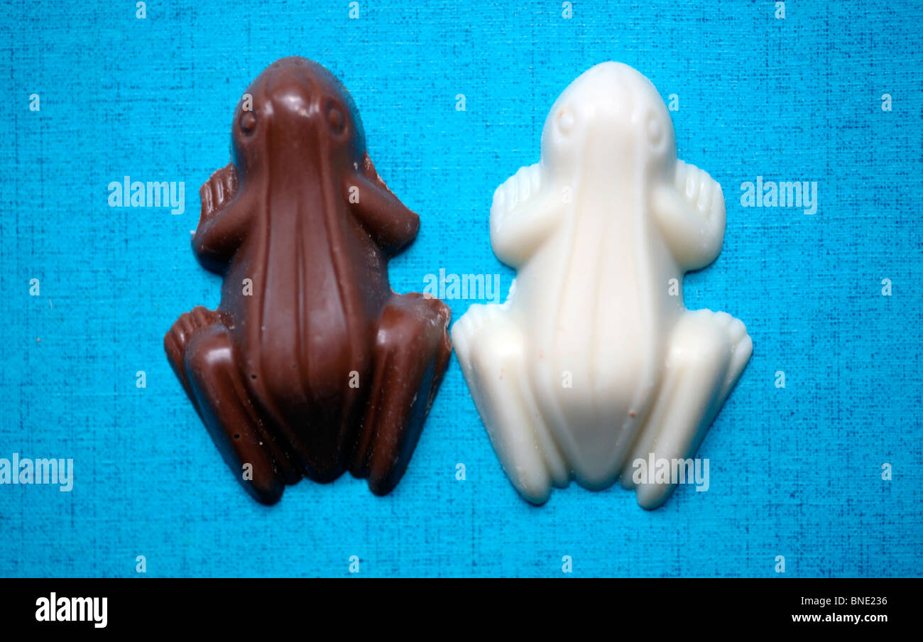 Brown and white chocolate frogs Stock Photo - Alamy