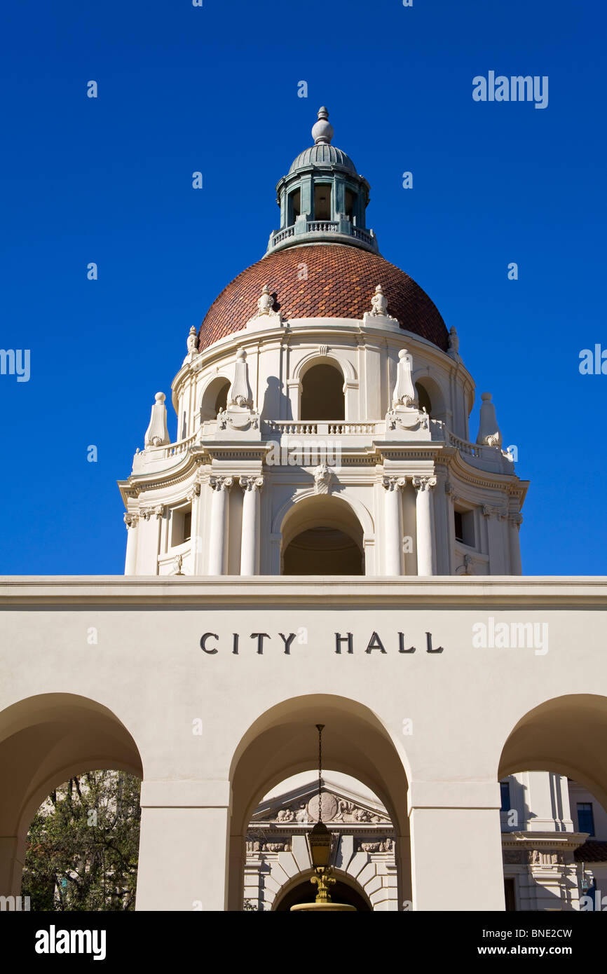 Image pasadena city hall hi-res stock photography and images - Alamy