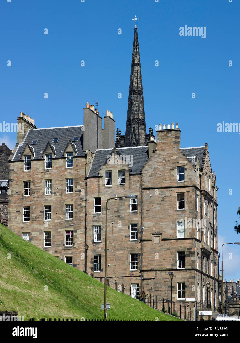Historic tenement building hi-res stock photography and images - Alamy
