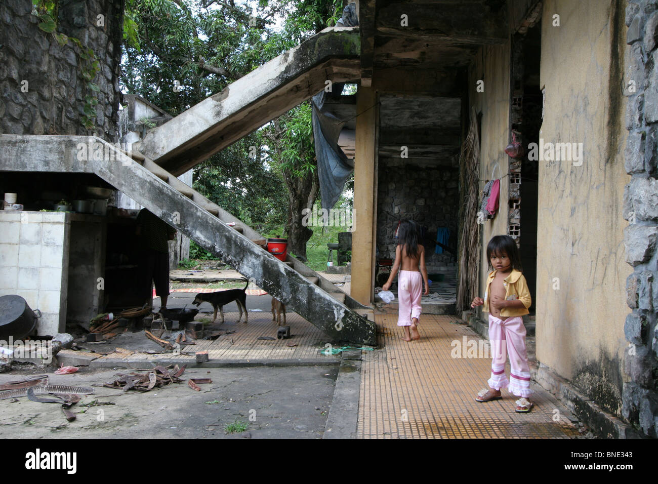 Squatter children at one of many ruined villas in Kep, destroyed ...