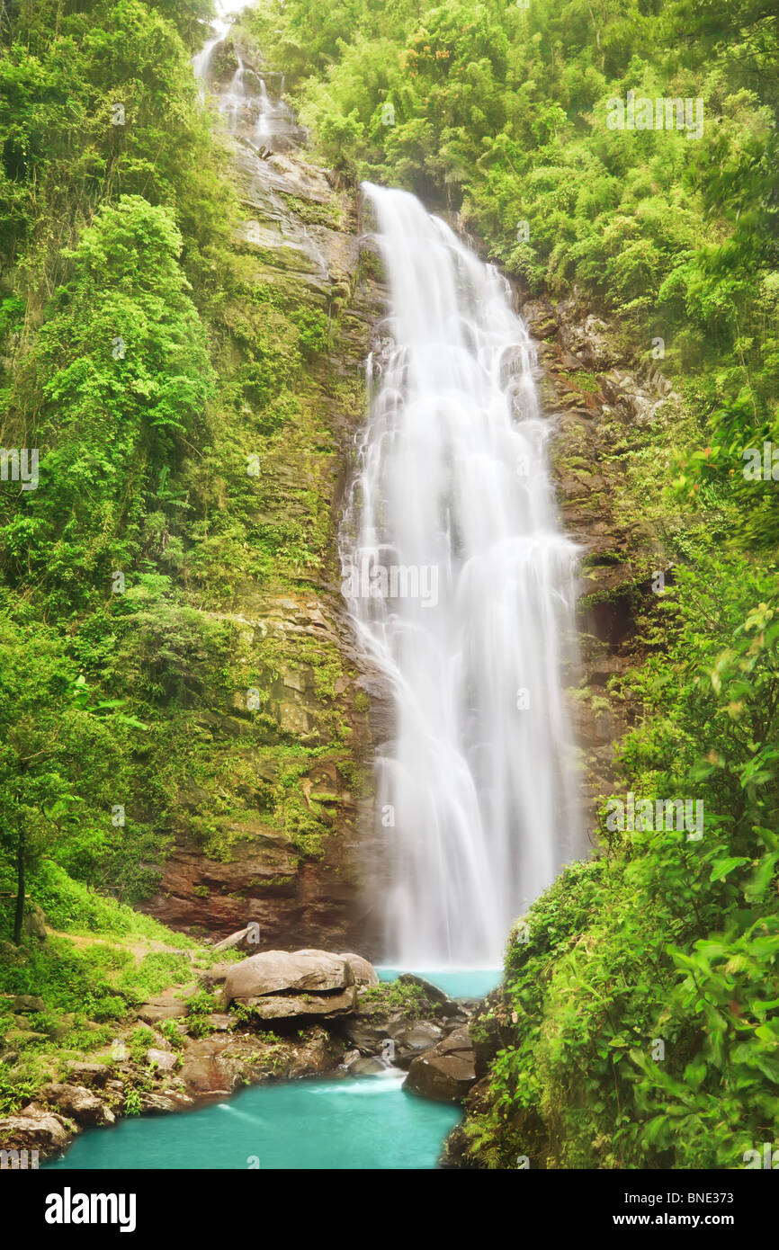 Khe Kem Waterfall. Pu mat national park. Vietnam Stock Photo - Alamy