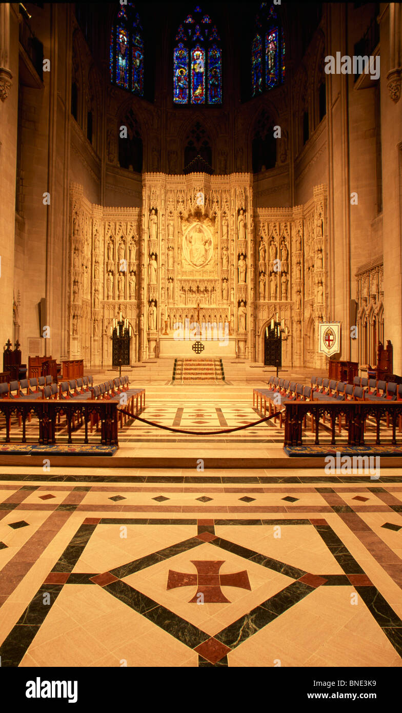 USA, Maryland, Baltimore, National Shrine Basilica interior Stock Photo ...
