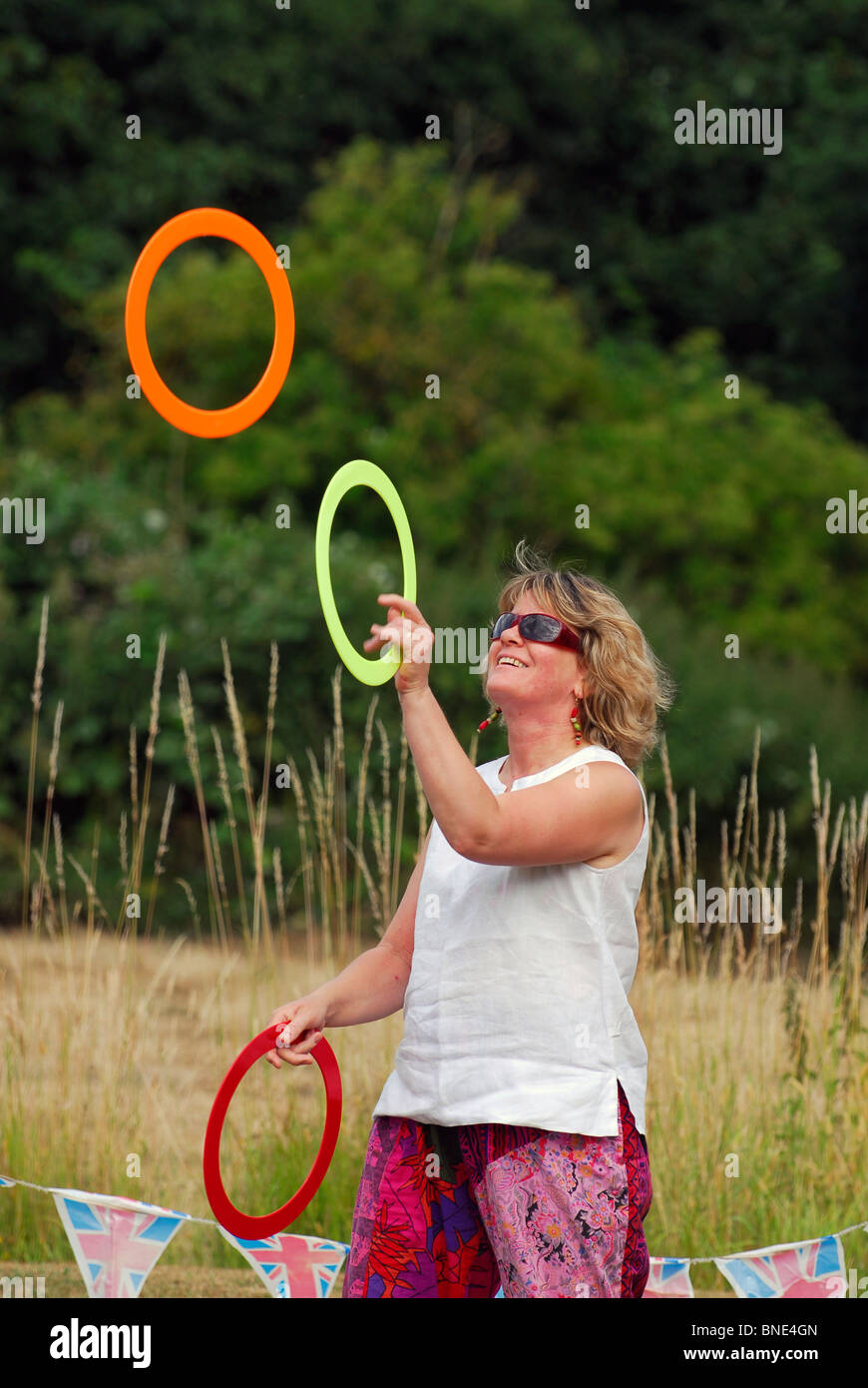 Juggling rings hi-res stock photography and images - Alamy