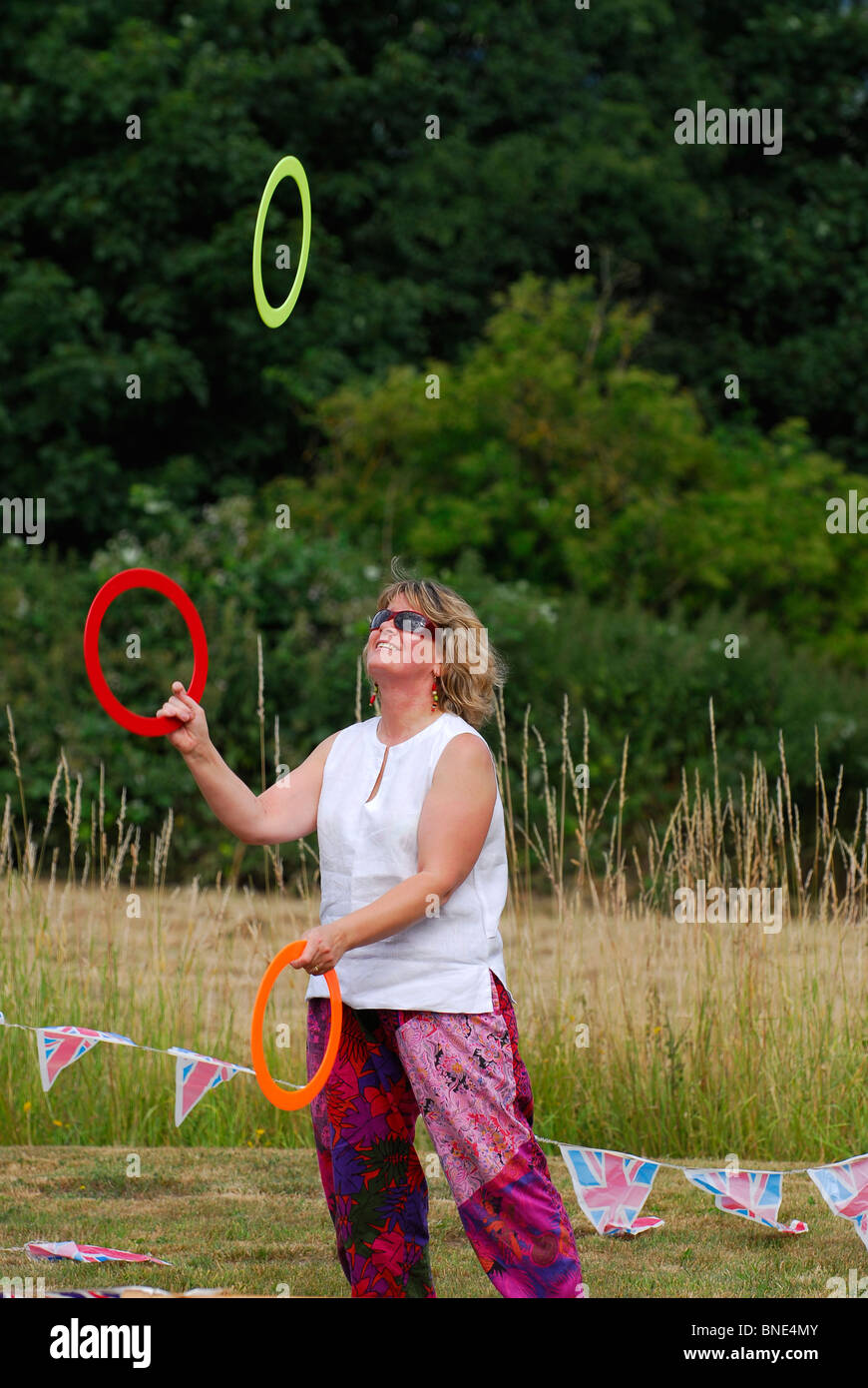 Juggle rings hi-res stock photography and images - Alamy