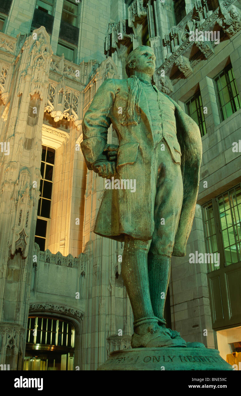 USA, Illinois, Chicago, Nathan Hale Statue Stock Photo - Alamy