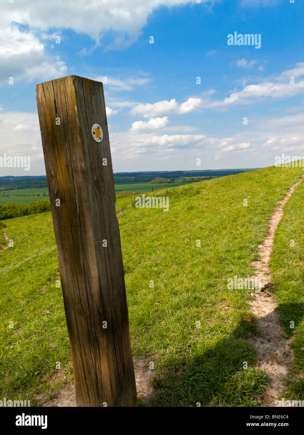 Walking chiltern way hi-res stock photography and images - Alamy