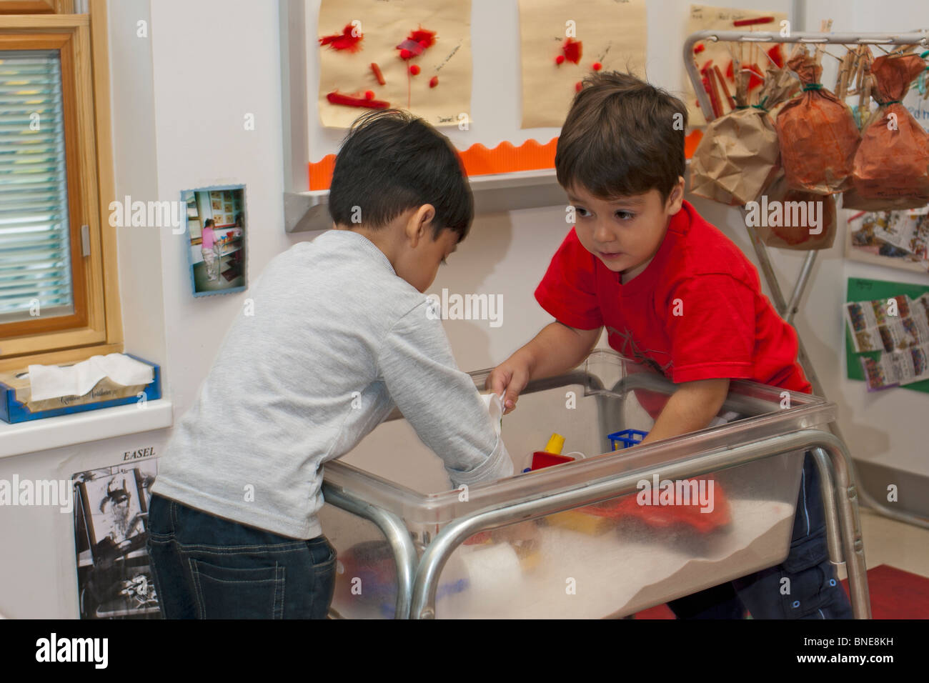 Pre k boys hi-res stock photography and images - Alamy