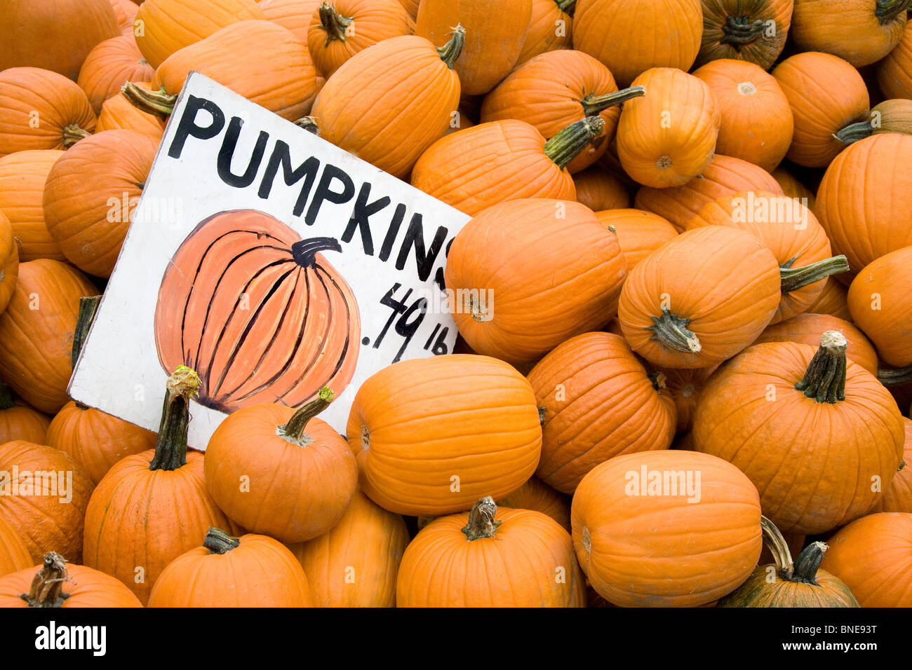 Vegetable stall with price board hi-res stock photography and images ...