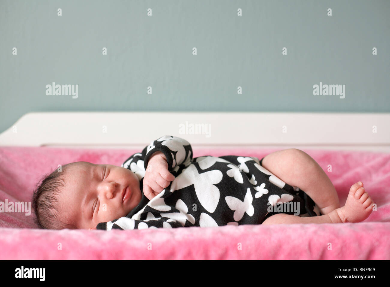 Crib sheet hi-res stock photography and images - Alamy