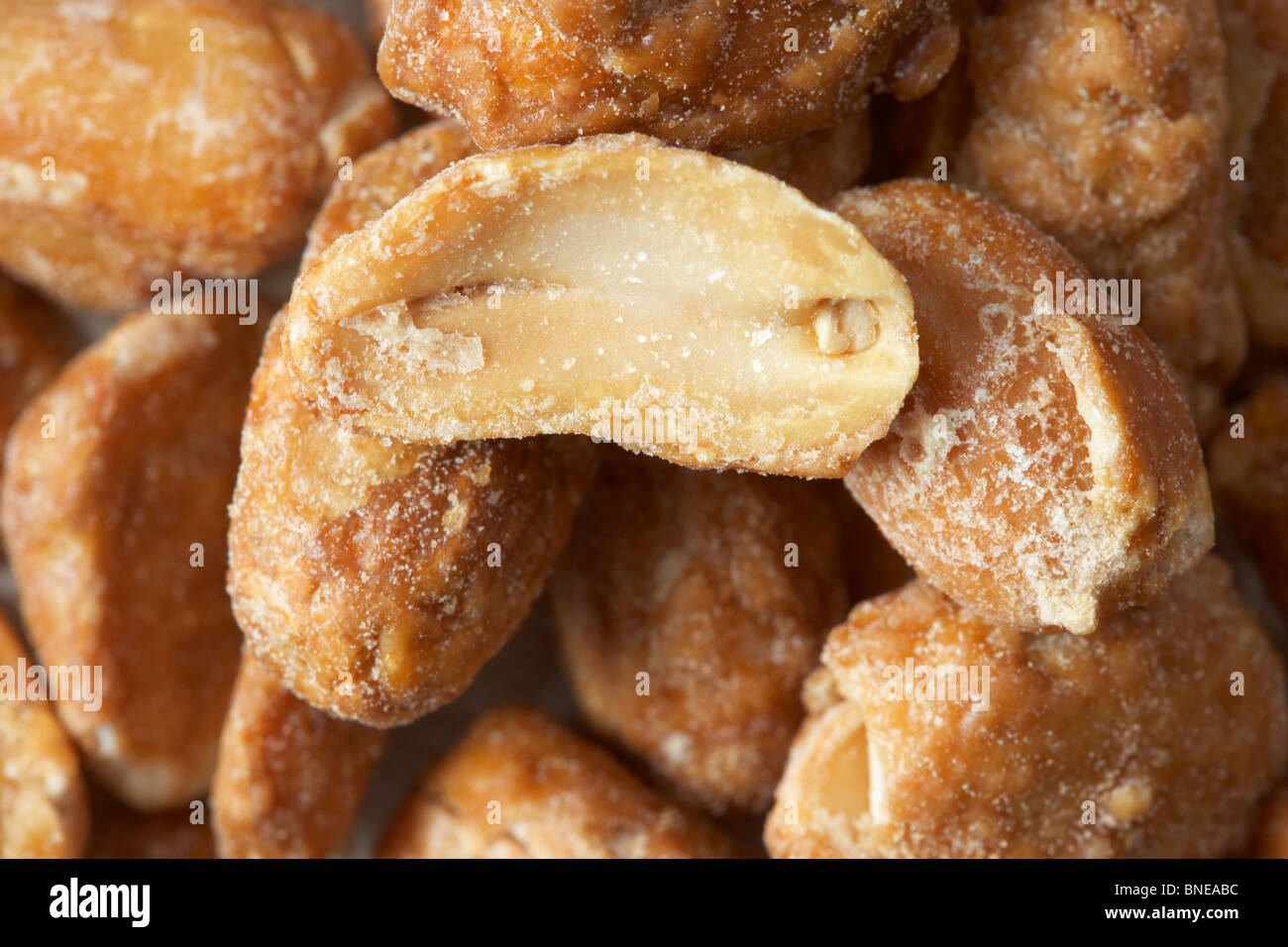 Honey coated nuts hi-res stock photography and images - Alamy