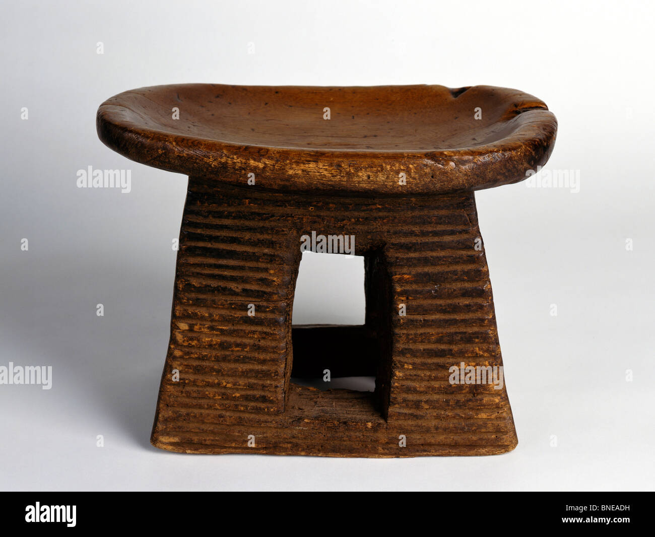 Tribal’ people african museum hi-res stock photography and images - Alamy