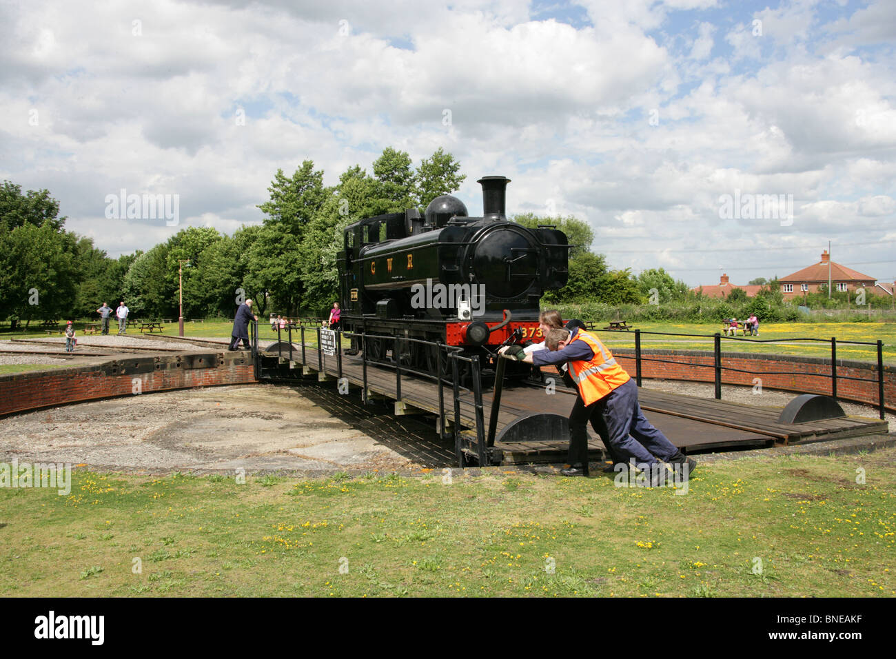 Gwr turntable hi-res stock photography and images - Alamy